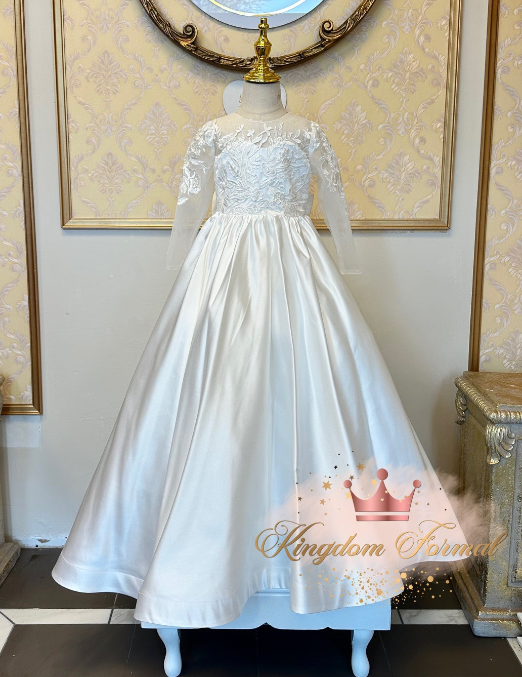 The Vienna Gown – Angel Boutique